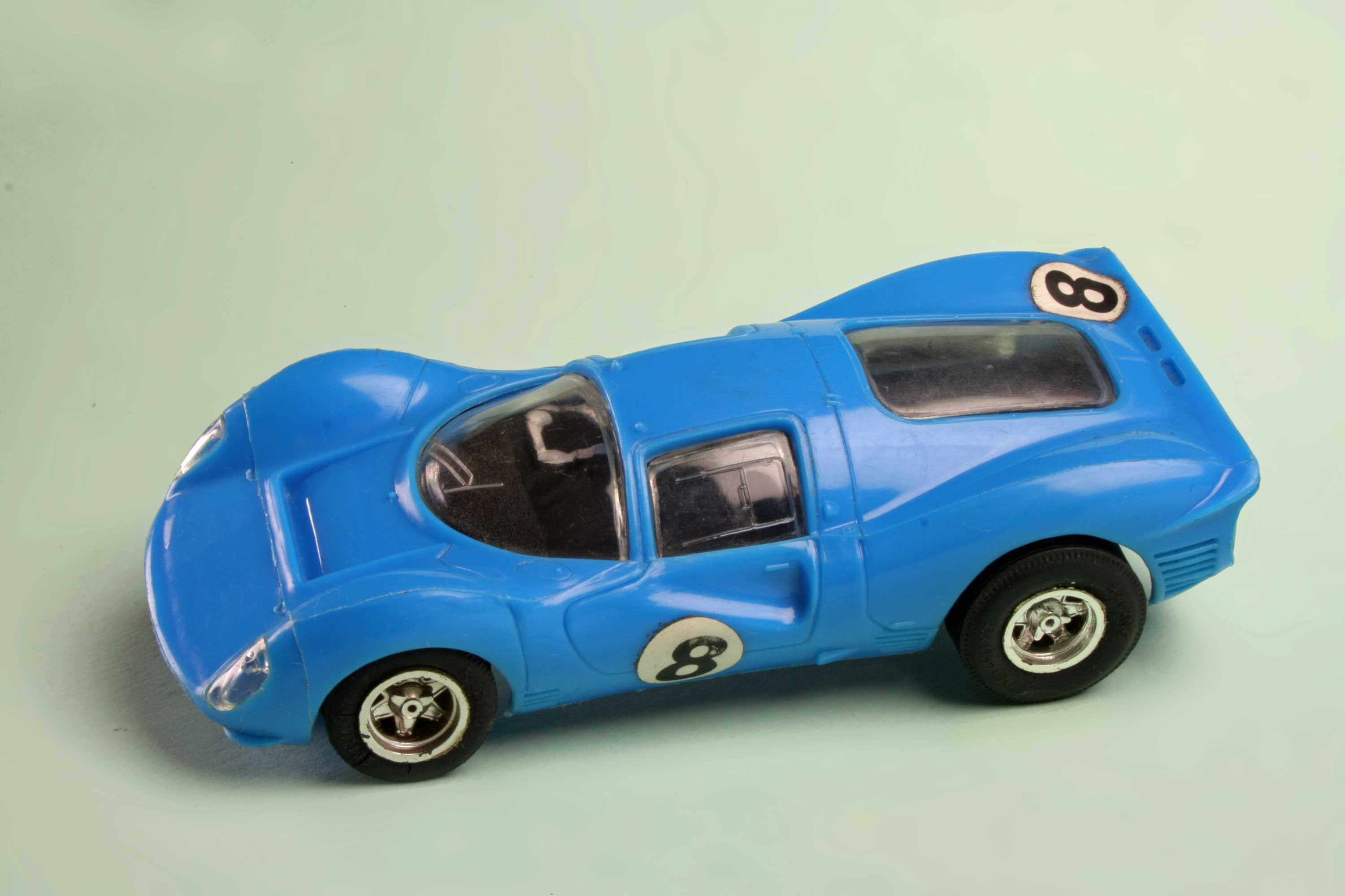 Ferrari 330 P3, P3/412P & 330 P4 | SUGB.co.uk