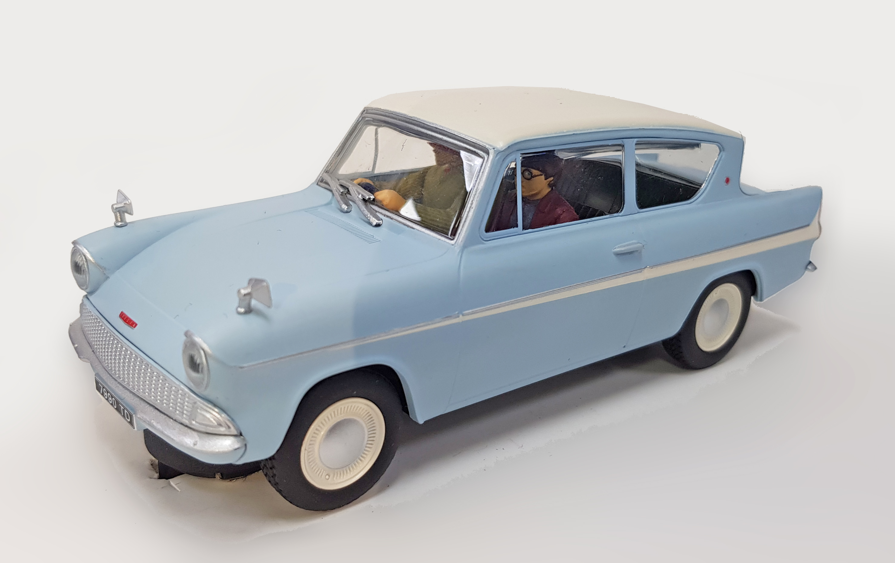 Ford Anglia 105E | Scalextric Ultimate Guide Books.com (formerly ...